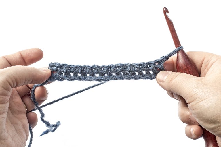 How to Single Crochet (SC) Tutorial for Beginners