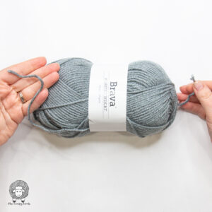 How to Hold Yarn Double Using Two Strands from One Skein